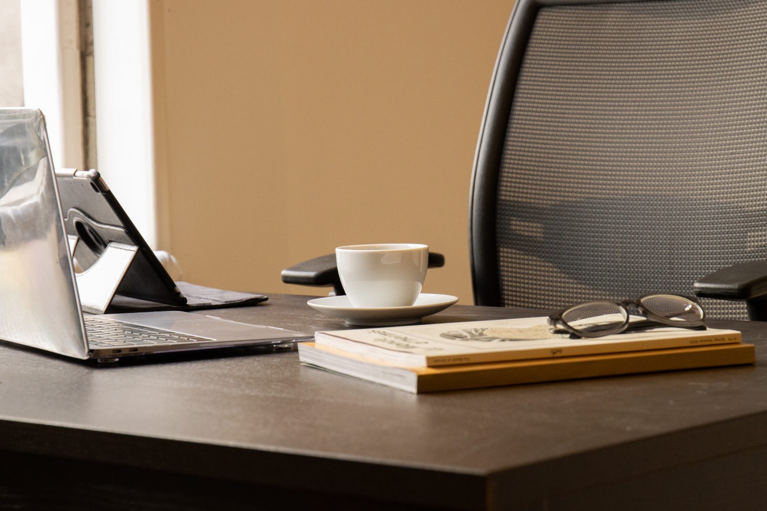 Flexplek Amsterdam: werkplek huren - Amsterdam Desk Company